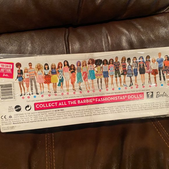 Mattel | Toys | Barbie Fashionistas Powder Pink Doll 4 Dgy57 Curly ...